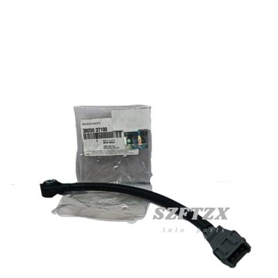 China Genuine OEM 3925037100 Ignition Knock Sensor Right for Hyundai Tucson Santa Fe Kia Optima 2.5L 2.7L for sale