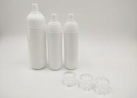 China PET Plastic Cosmetic Bottles 30ml 100ml 120ml White Custom Body Care Packaging for sale