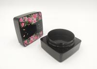 China 5g Black Plastic Loose Powder Makeup Box with Custom Silk Screen Printing for sale