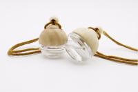 China 5ml-15ml Glass Perfume Bottle for Car Pendant OEM Custom Capacity for sale