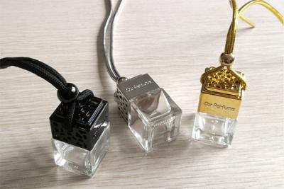 China OEM Transparent Empty Perfume Glass Bottle Hot Stamping for sale