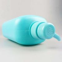 China Plastic Split Light Proof 750ml Shower Gel Bottle with Press Pump PE for sale