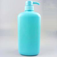China Plastic Split Light Proof 750ml Shower Gel Bottle with Press Pump PE for sale