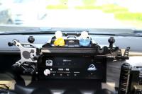 China High- Multi-Function Telescopic Rod Car Mobile Phone Bracket for Jeep Wrangler JL JK for sale