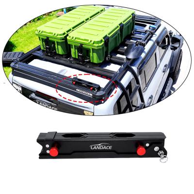 China Universal 4x4 Off Road Accessories Roof Rack Mount Flagpole Bracket Mechanical Style for sale