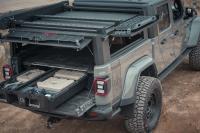 China Aluminum Alloy Hardtop Topper Canopy for Jeep Gladiator 4x4 Pickup Truck 84kg for sale