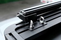 China SUS304 Universal 4x4 Roof Rack Brackets 180x145x100mm Black Slide Rail Light Bar Mounts for sale