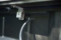 China Nissan Navara NP300 Retractable Tonneau Cover Roller Shutter Aluminum ABS 45kg for sale