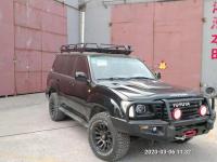 China Toyota LC100 Bull Bar Front Bumper Steel 55kg Black Powder Coated 4x4 for sale