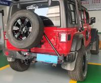 China Black Steel Hitch Mount Spare Tire Carrier 28kg Capacity for Toyota Bike Rack Modification for sale