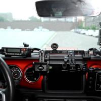 China Hard Anodized Aluminum Universal Car Magnet Phone Holder for Jeep Wrangler JK 262x488x96mm for sale