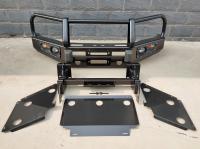 China Off Road Winch Bull Bar Front Bumper Plate with LED Light Mounting Tray for Toyota Tacoma 3-5mm Steel for sale