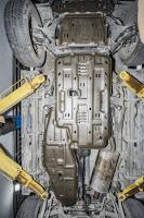 China Mitsubishi Pajero V93 V97 Skid Plate Set 4.0mm Aluminum Alloy Underbody Protection for sale