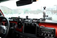 China Jeep Wrangler Dashboard Mount Phone GoPro CB Microphone DSLR Holder CNC Aluminum 1.9kg for sale