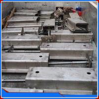 China Conveyor Belt Screw Tensioner Device For Manual Belt Control In Mining Plants for sale