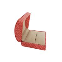 China Small Pink Rigid Cardboard Luxury Gift Boxes Portable Bracelet Packaging Personalised Jewelry Boxes for sale