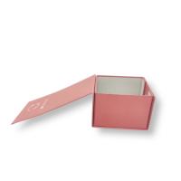 China Pink Foldable Magnetic Exquisite Gift Box Recycled Cardboard Gift Boxes for sale