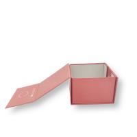 China Pink Foldable Magnetic Exquisite Gift Box Recycled Cardboard Gift Boxes for sale