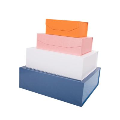 China Printing And Packaging Boxes Industry Try Color Folding Cardboard Gift Boxes With Customizable Design for sale