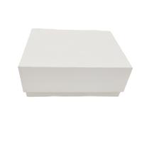 China Customized Personalized White Foldable Corrugated Paper Envelope Packaging Boxes for sale