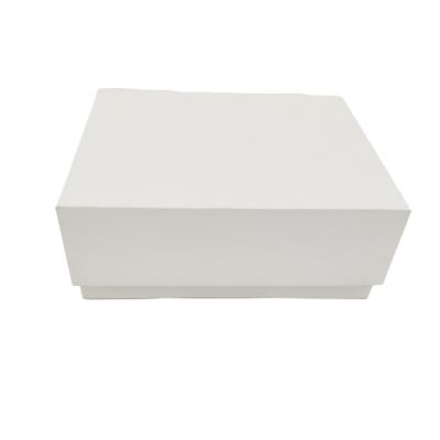 China Customized Personalized White Foldable Corrugated Paper Envelope Packaging Boxes for sale