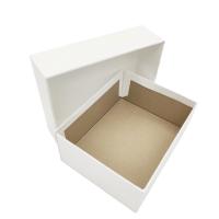 China Customized Personalized White Foldable Corrugated Paper Envelope Packaging Boxes for sale