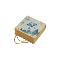 China Luxury Gift Box with Drawer Design and Handle for Christmas Gifts Magnetic Closure Box for sale
