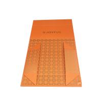 China Custom Logo Printed Recyclable Luxury Gift Box with Magnetic Closure and Gold Stamping for sale