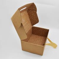 China White Kraft Corrugated Mailer Boxes Artpaper Collapsible Shoe Box With Carry Handle for sale