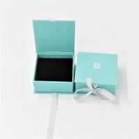 China Silver Foil ODM Small Foldable Flat Pillow Gift Box With Ribbon Closure for sale