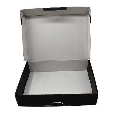 China Black Corrugated Mailer Boxes Matt Lamination For Clothes for sale
