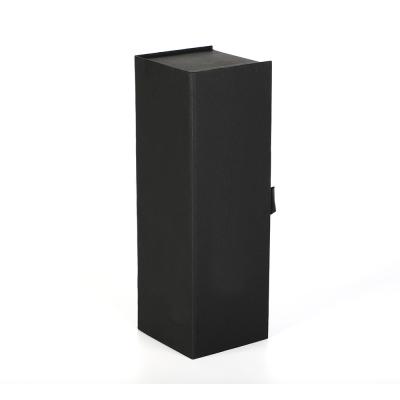 China High End Rigid Wine Bottle Packging Box With Cushion Protection Inside And Ribbon Straps for sale