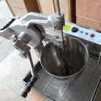 China Pon De Ring Electric Gas Mochi Donut Machine - 3000W Power, 300 PCS/H Output, Stainless Steel Construction for sale