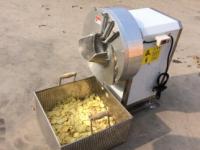 China Automatic Fresh Ginger Slicer Cutting Machine 300 kg per Hour Adjustable Thickness for sale