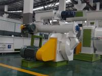 China Straw and Hay Shredder Crusher Grass Chopper Machine for Animal Feed Pellets 1-20 TPH Capacity 2-18mm Size for sale