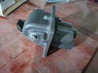 China XJ750 Workover Rig Spare Part Three Position Four Way Valve P59335 for sale