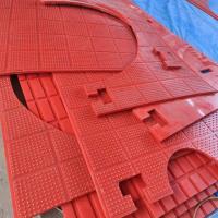 China Red Anti Skid Mat ZP Type Rotary Atble 30mm Plastic Non Slip Mat For Drilling Rig for sale