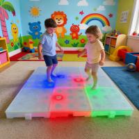 China Step-to-Light Therapy Tile – LED Floor Square for Occupational Therapy, Balance & Motor Coordination for sale