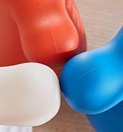 China Cute Duck Stool for Kids – Eco-Friendly PE Toddler Chair, 4 Colors (Yellow, White, Blue, Red) for sale