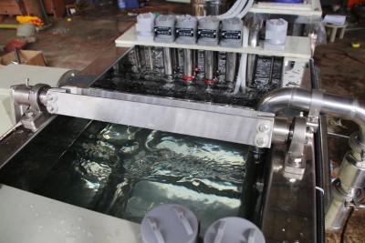 China Electroless Nickel Manual Plating Equipment With SUS316L Tank And Filtration System for sale