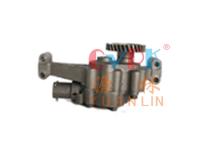 China 15010-95009 Diesel Engine Oil Pump Nissan Engine For PD6 for sale