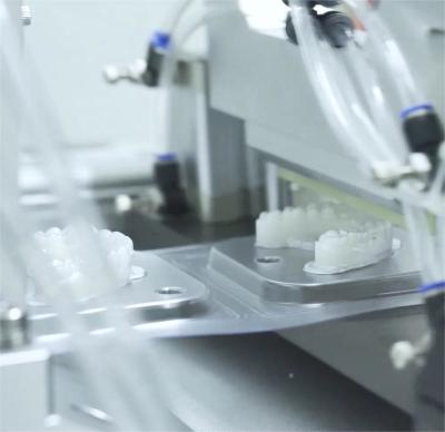 China Intelligent Clear Aligner Thermoformer 220V 3.5kw High Technology Temperature Pressure Control for sale