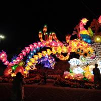 China Waterproof Outdoor Park Lantern Arts Holiday Decoration With Light for sale
