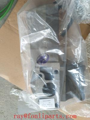 China OEM komatsu D50, D53,bulldozer FRONT IDLER bracket L.H 141-30-13281,R.H141-30-13291 for sale
