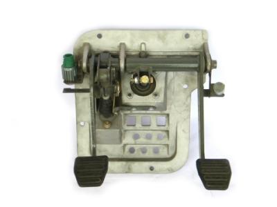 China AZ9725360024 Clutch And Brake Pedal Assembly For HOWO for sale