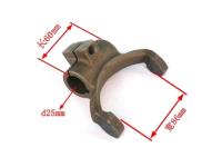 China 16 Transmission Shift Fork Dongfeng Spare Parts 86MM OEM  For DFAC EQ145 for sale
