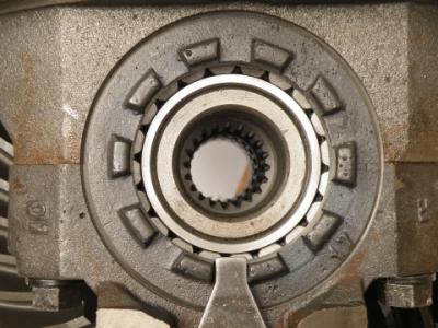 China 2402B06-010 Differential Housing Assembly For DFAC EQ145 for sale