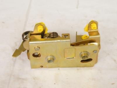 China DZ1643340030 Door Lock Latch Assembly For SHACMAN for sale
