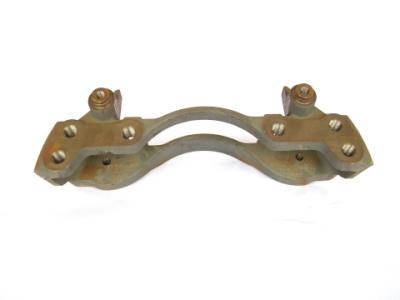 China AZ9100443002 Brake Caliper Bracket Assembly For HOWO for sale