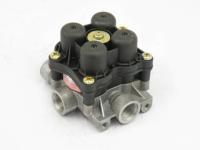 China WG9000360523 Four Circuit Protection Valve Assembly For HOWO for sale